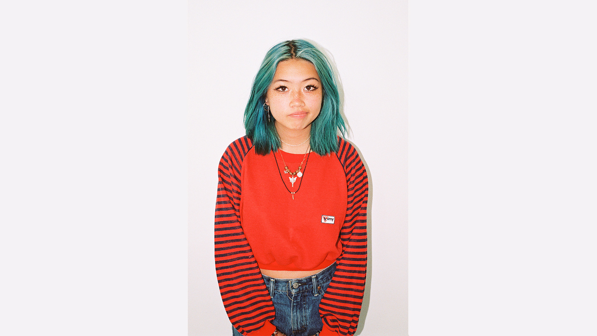 Bridge Artist of the Week: Beabadoobee