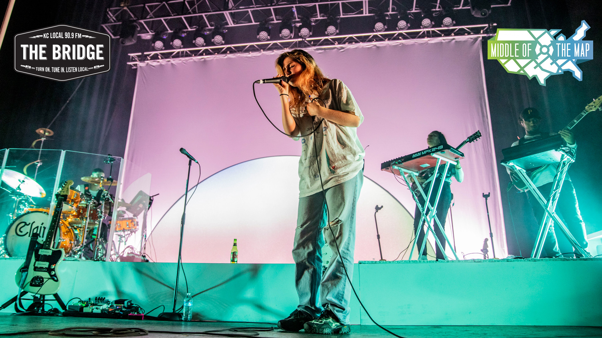 Bridge Artist of the Week: Clairo