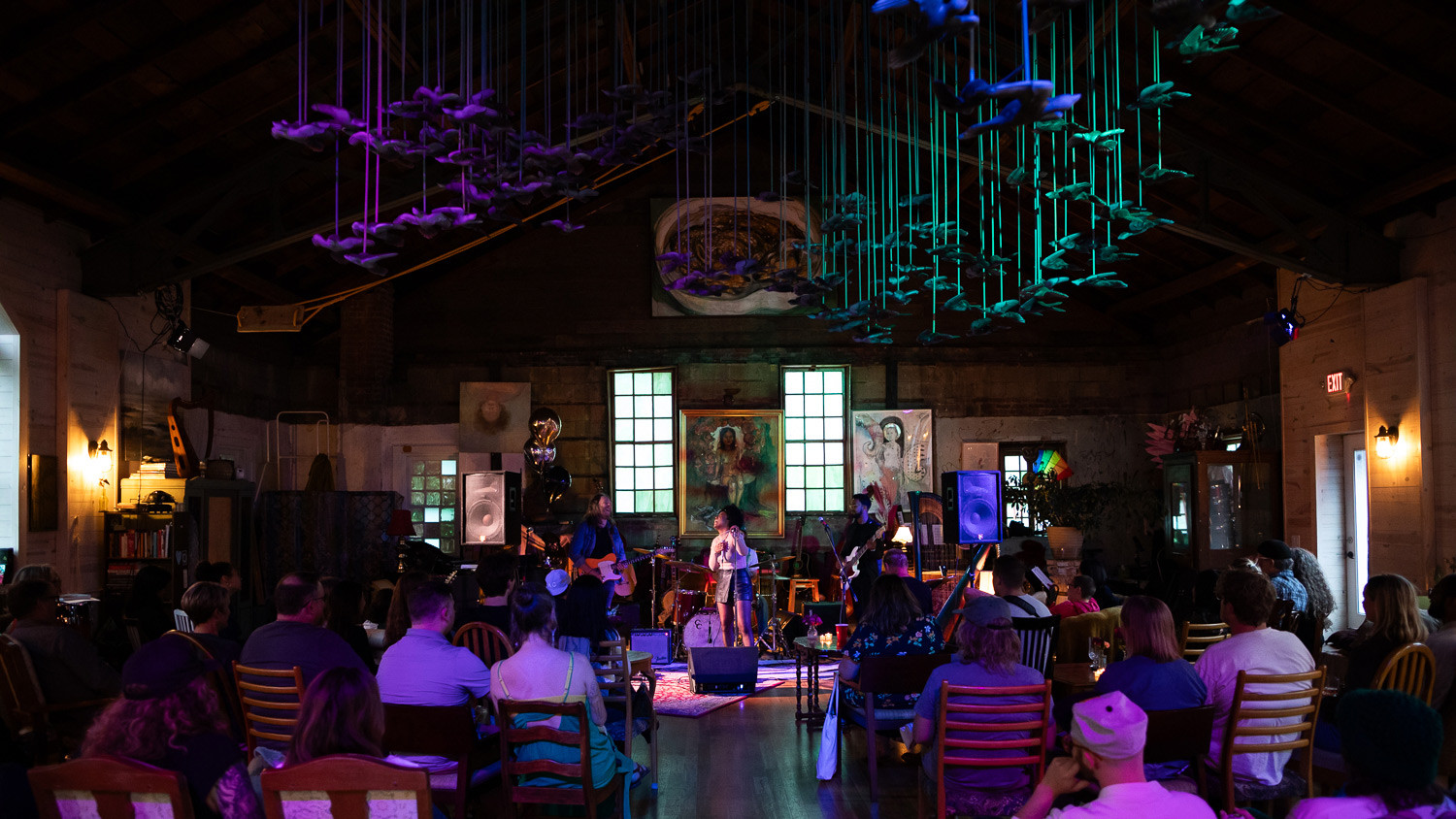 Julia Haile, Fritz Hutchison & Calvin Arsenia Light Up Manor Fest 6