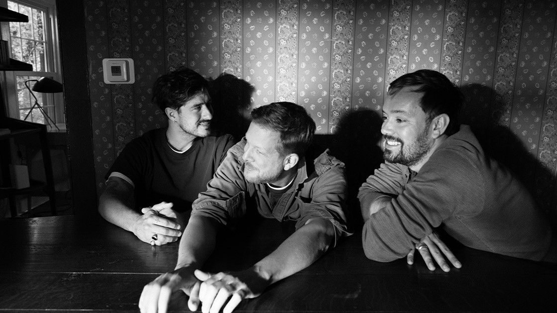 Mumford & Sons w/Gregory Alan Isakov at Azura Amphitheater